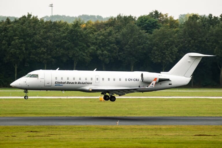 Tried & Tested: Bombardier CRJ-200 Regional Jet - Smart Aviation